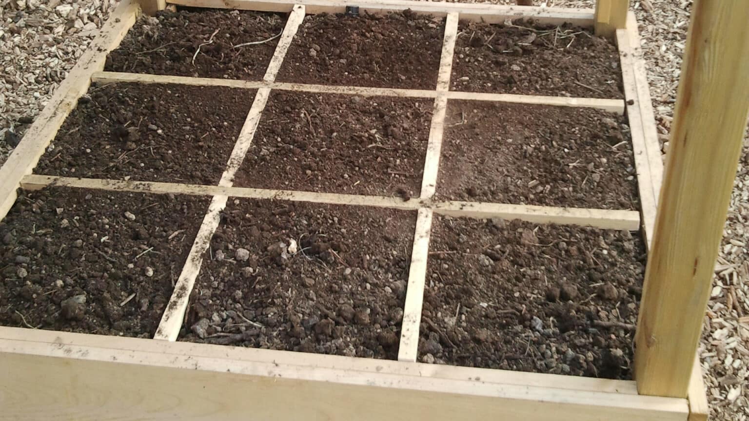 La Dimension d'un Carré Potager : 5 Critères pour Choisir la Taille ...